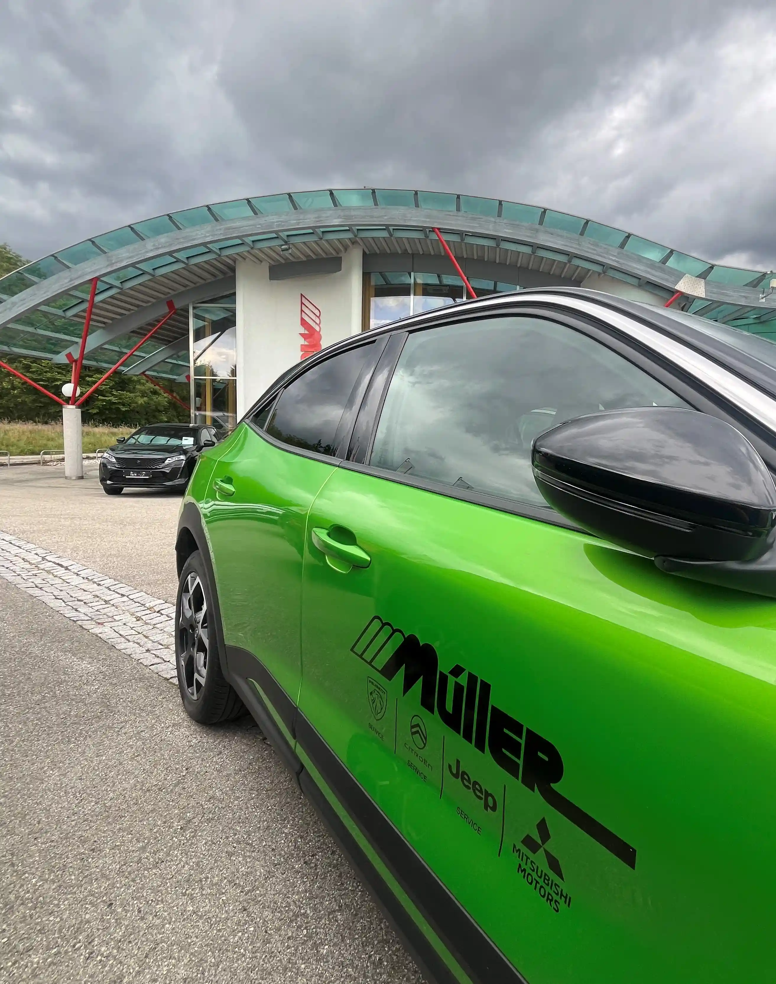 NEUES LOGO - NEUES DESIGN